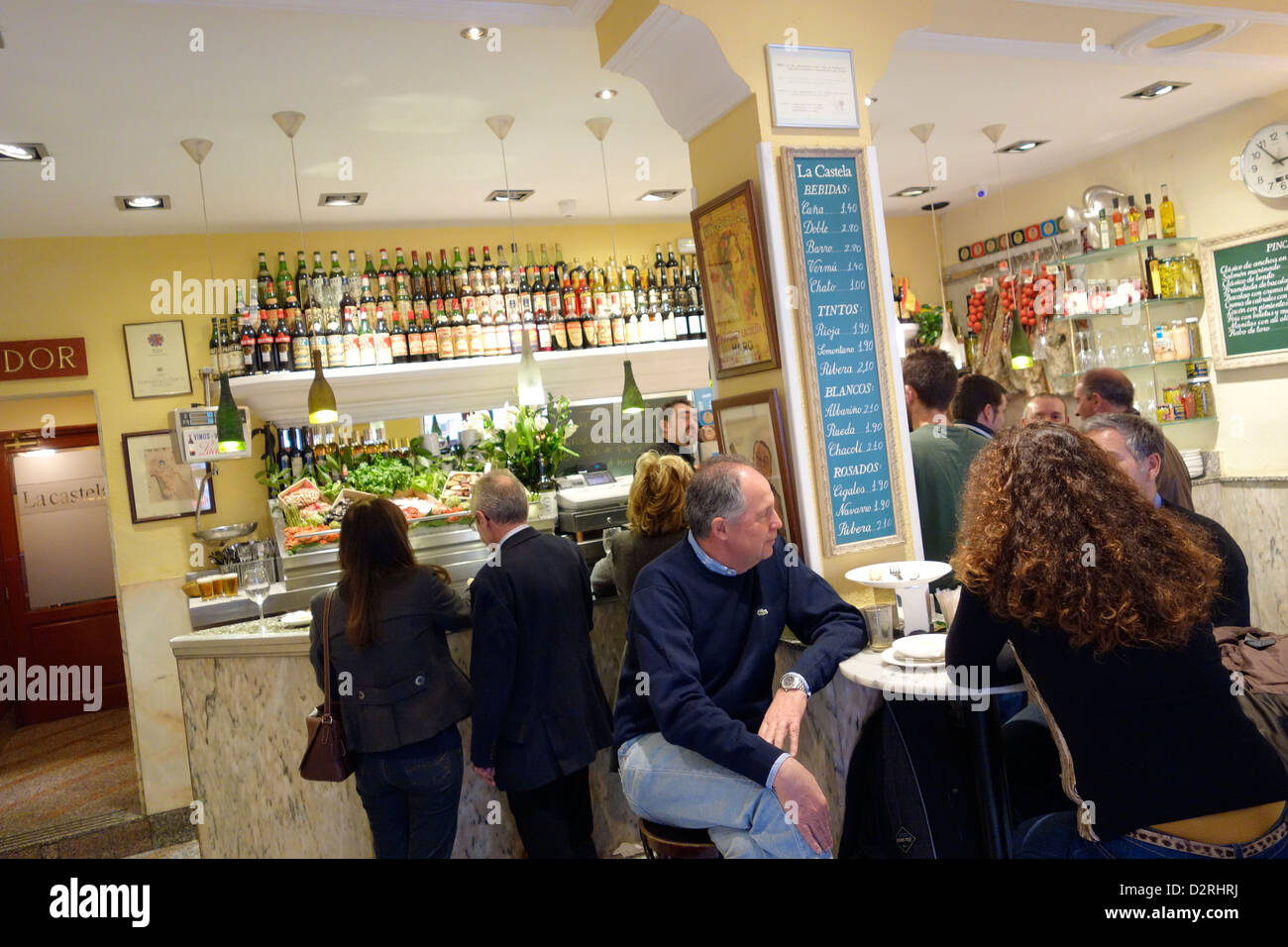la castela bar madrid spain beer wine tapas Stock Photo - Alamy