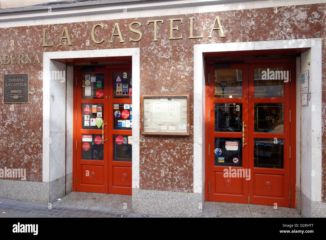 la castela bar madrid spain beer wine tapas Stock Photo - Alamy