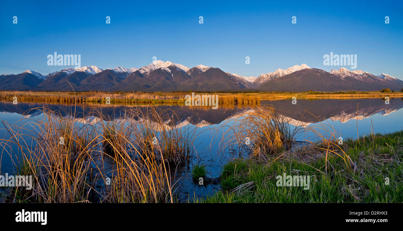 Mission mountain range hi-res stock photography and images - Alamy