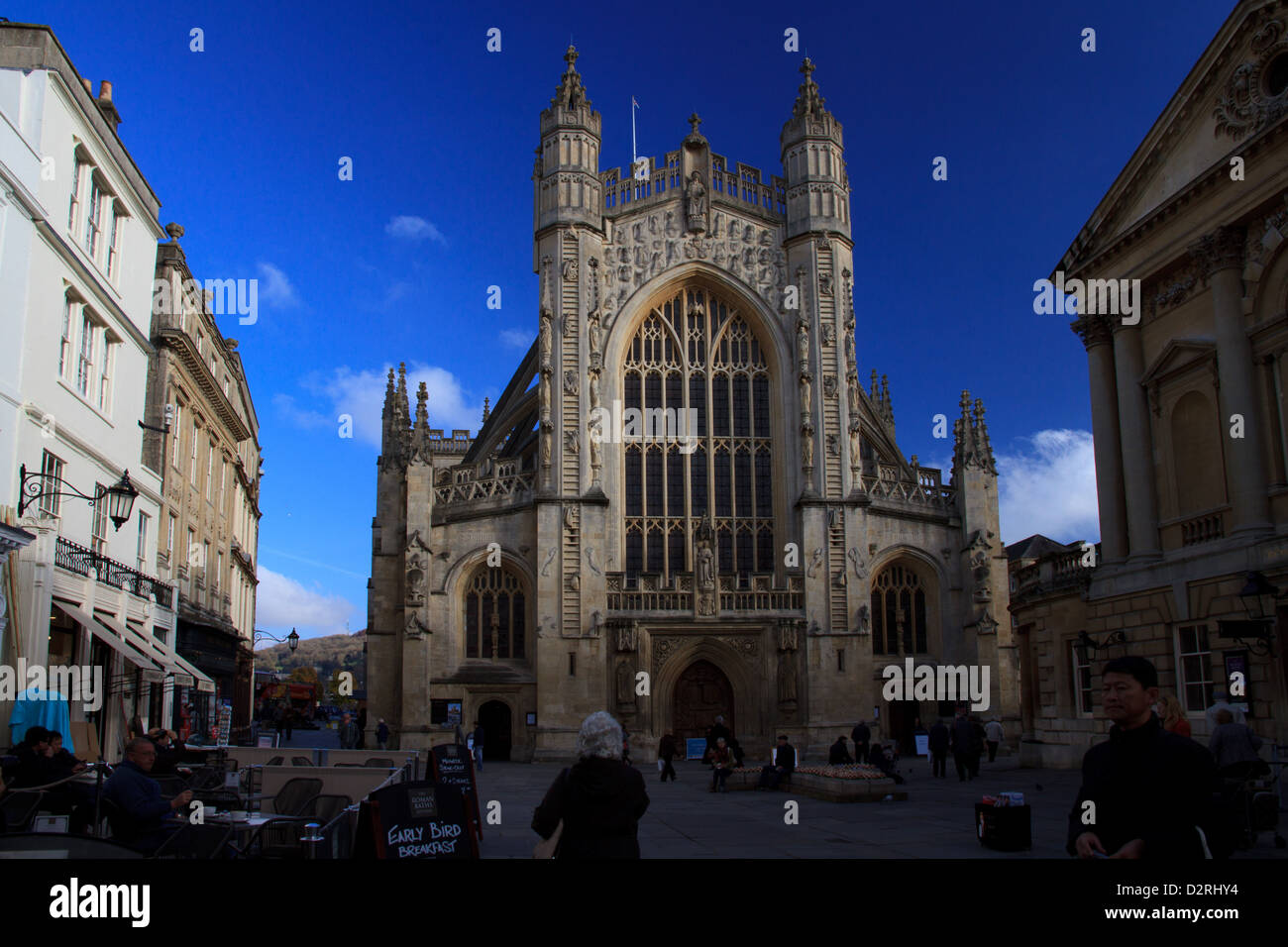 Bath Abbey, Abbey Courtyard, Somerset, UK Stock Photo - Alamy