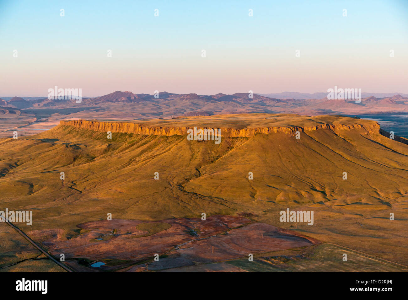 Square butte montana hi-res stock photography and images - Alamy