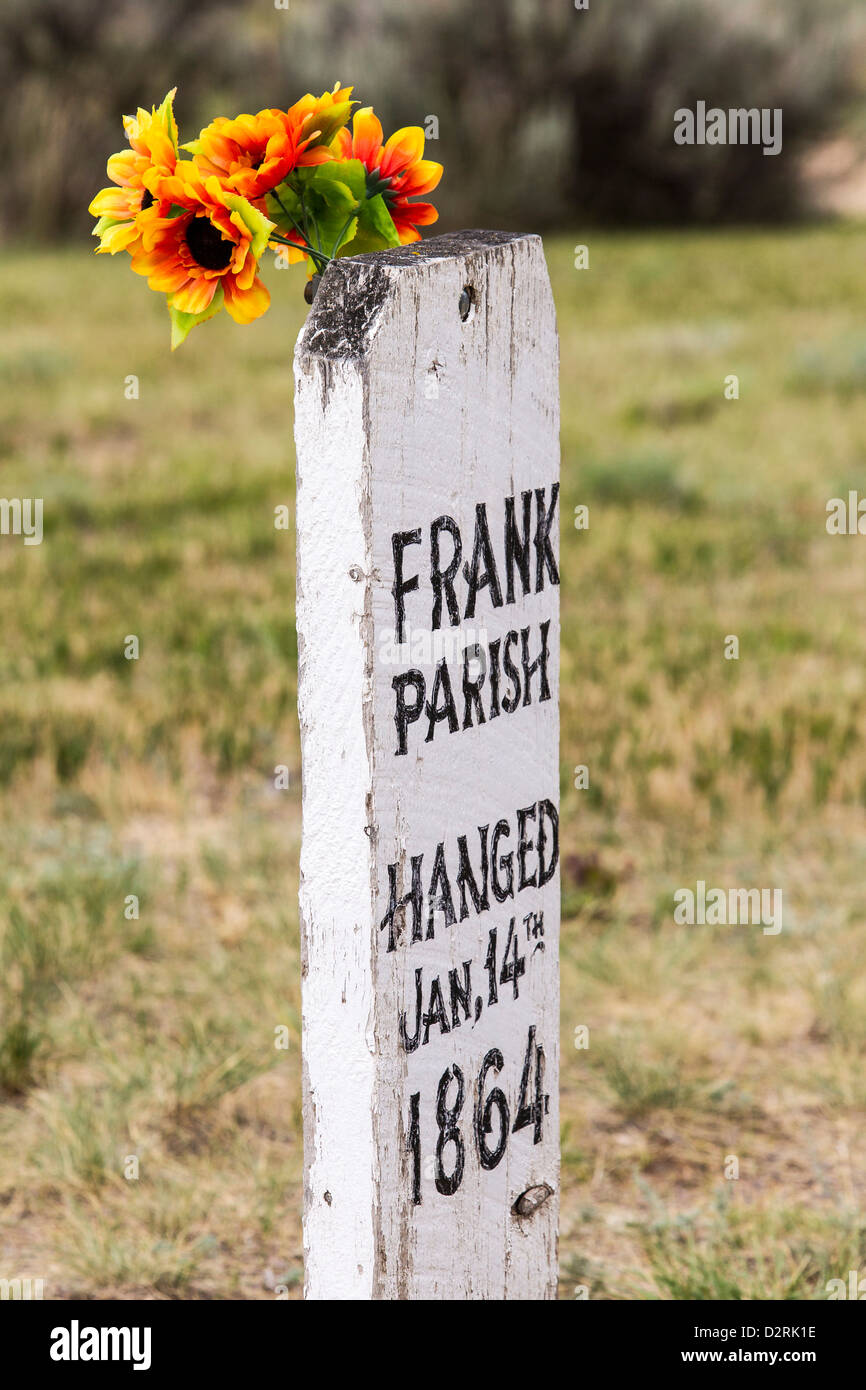 Gravestone monument at Boot Hill in Virginia City, Montana, USA Stock ...