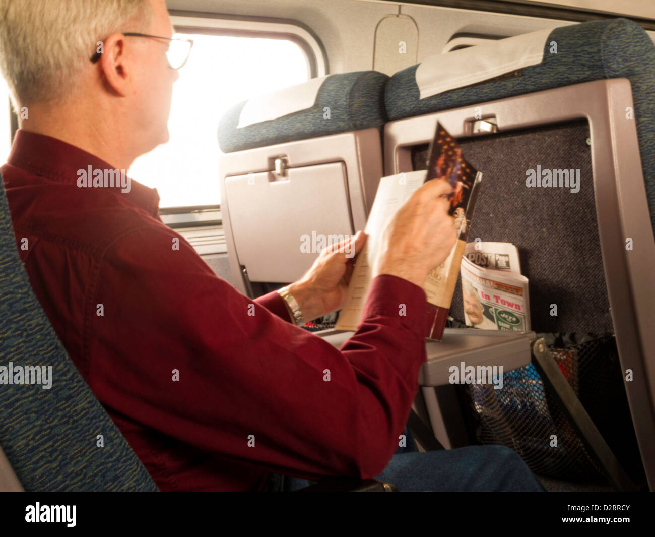Amtrak train interior hi-res stock photography and images - Alamy