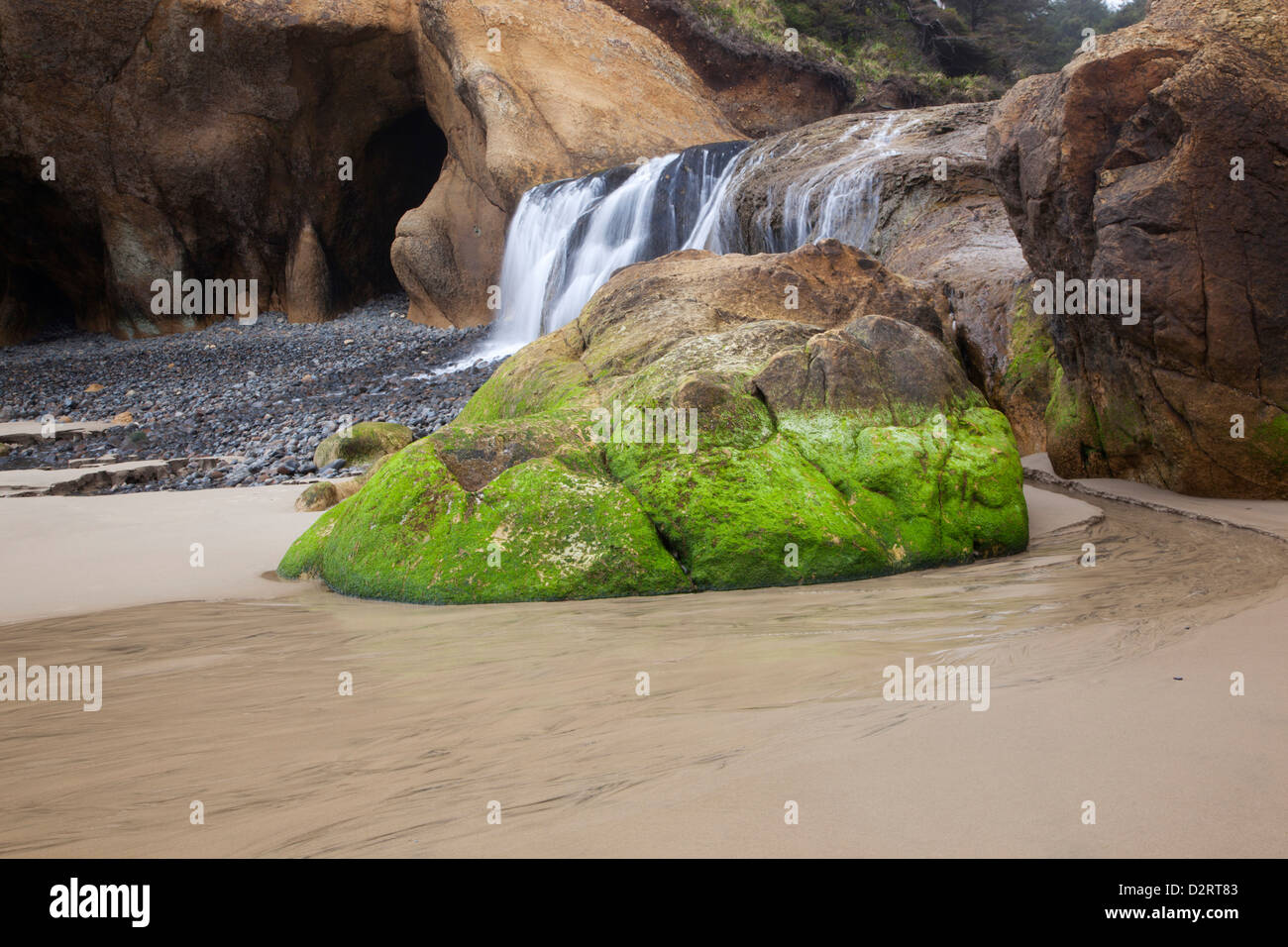 OR, Oregon Coast, Waterfall and rocks, at Hug Point Stock Photo - Alamy