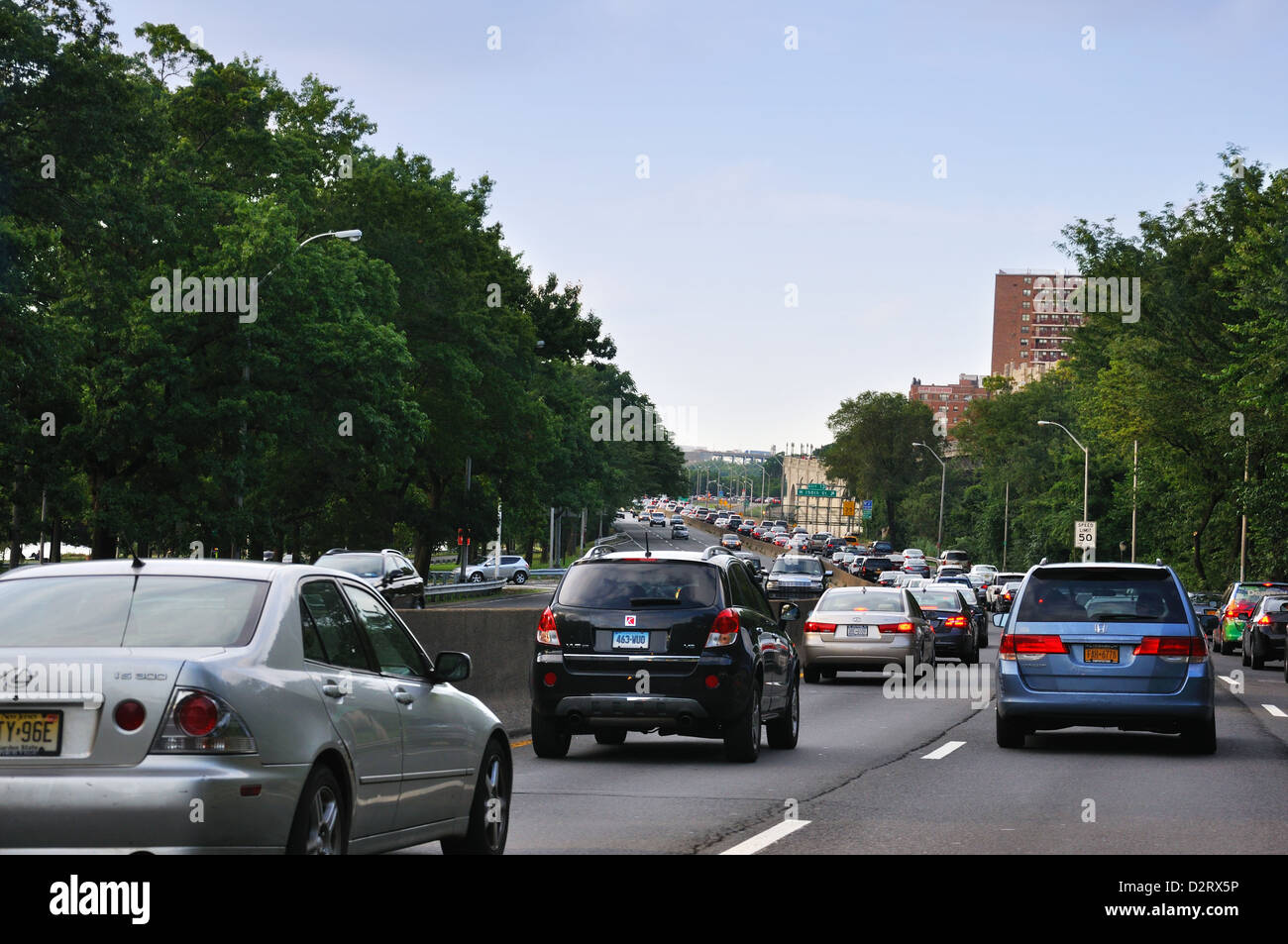 Highway usa cars hi-res stock photography and images - Alamy