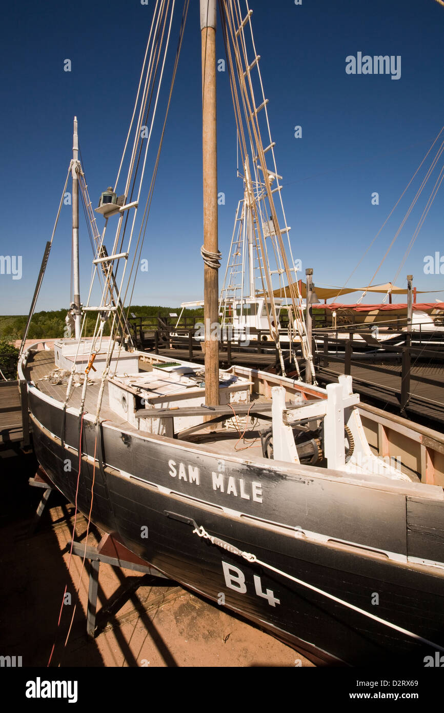 Pearl boat broome hi-res stock photography and images - Alamy