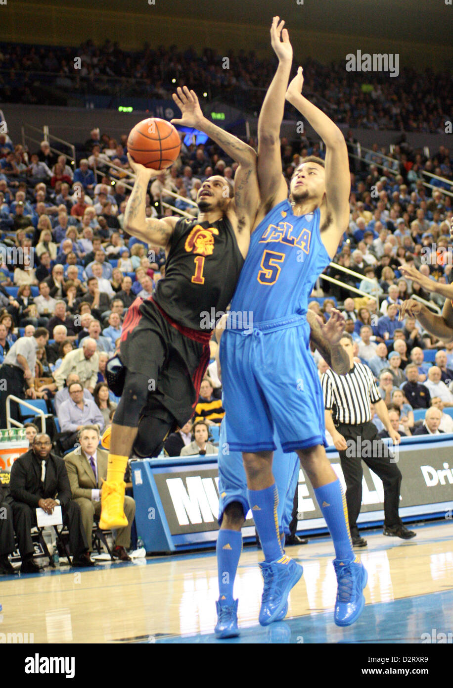 Jan. 30, 2013 - Los Angeles, California, USA - Trojan point guard Jio ...