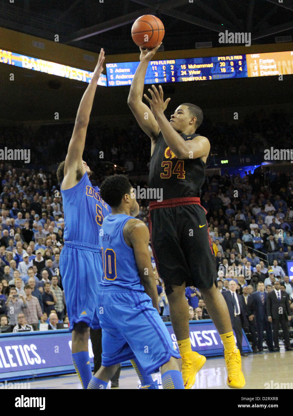 Jan. 30, 2013 - Los Angeles, California, USA - Trojan forward Eric Wise puts up this shot over ...