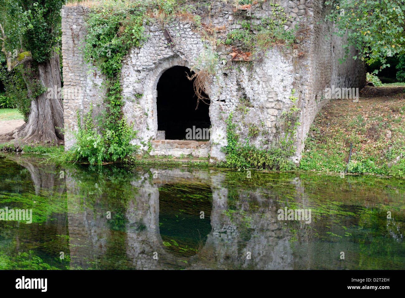 Gelasio Caetani made his studio in this riverside house. Garden of ...
