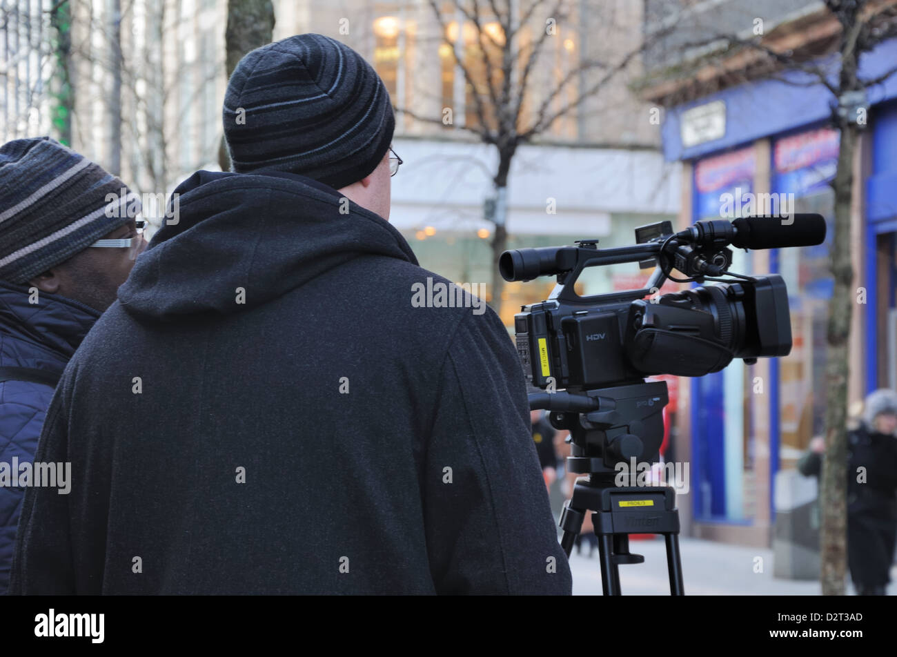 Outdoor video / filming in Glasgow Stock Photo - Alamy