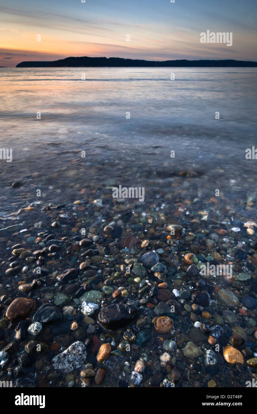 Puget sound beach hi-res stock photography and images - Alamy