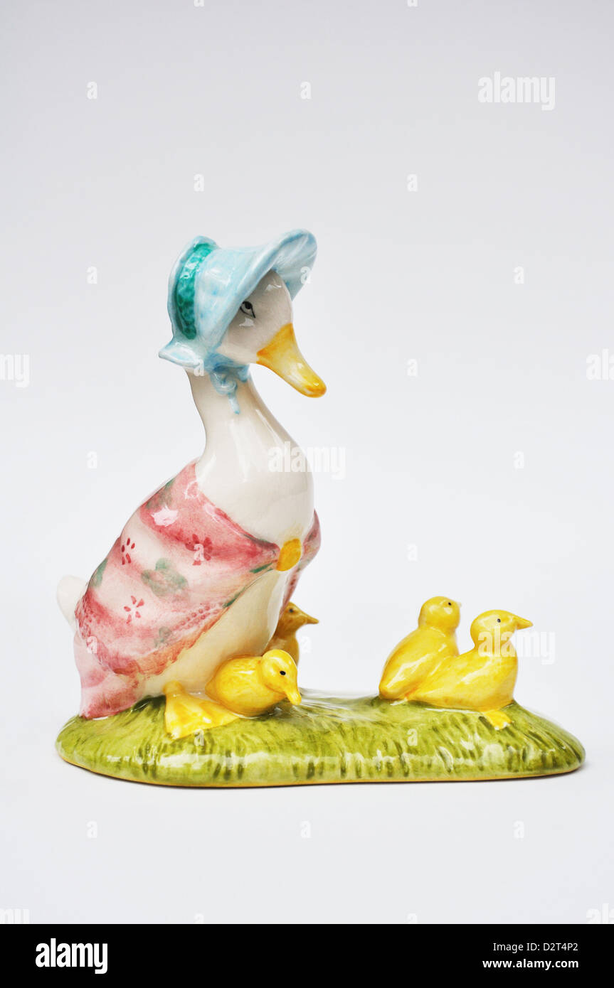 Jemima Puddleduck with her ducklings - Beatrix Potter Royal Doulton ...