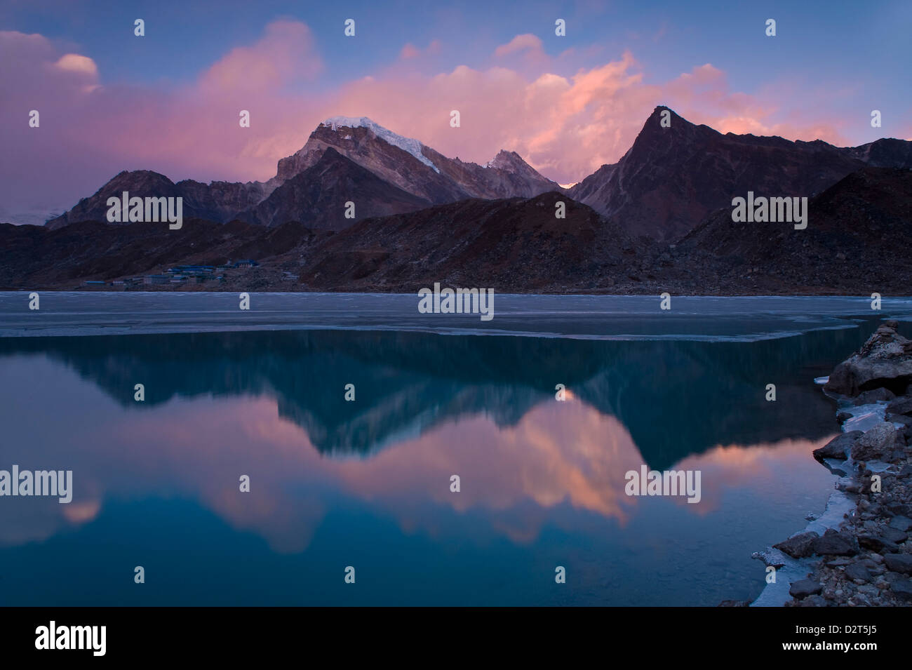 Dudh Pokhari Lake, Gokyo, Solu Khumbu (Everest) Region, Nepal ...