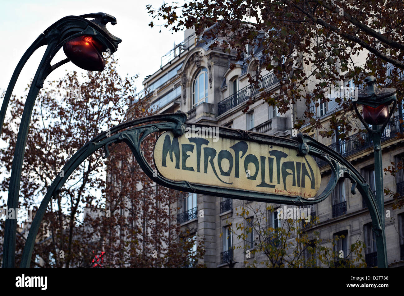 Metropolitain sign and entrance to the Paris Metro, Paris, France ...