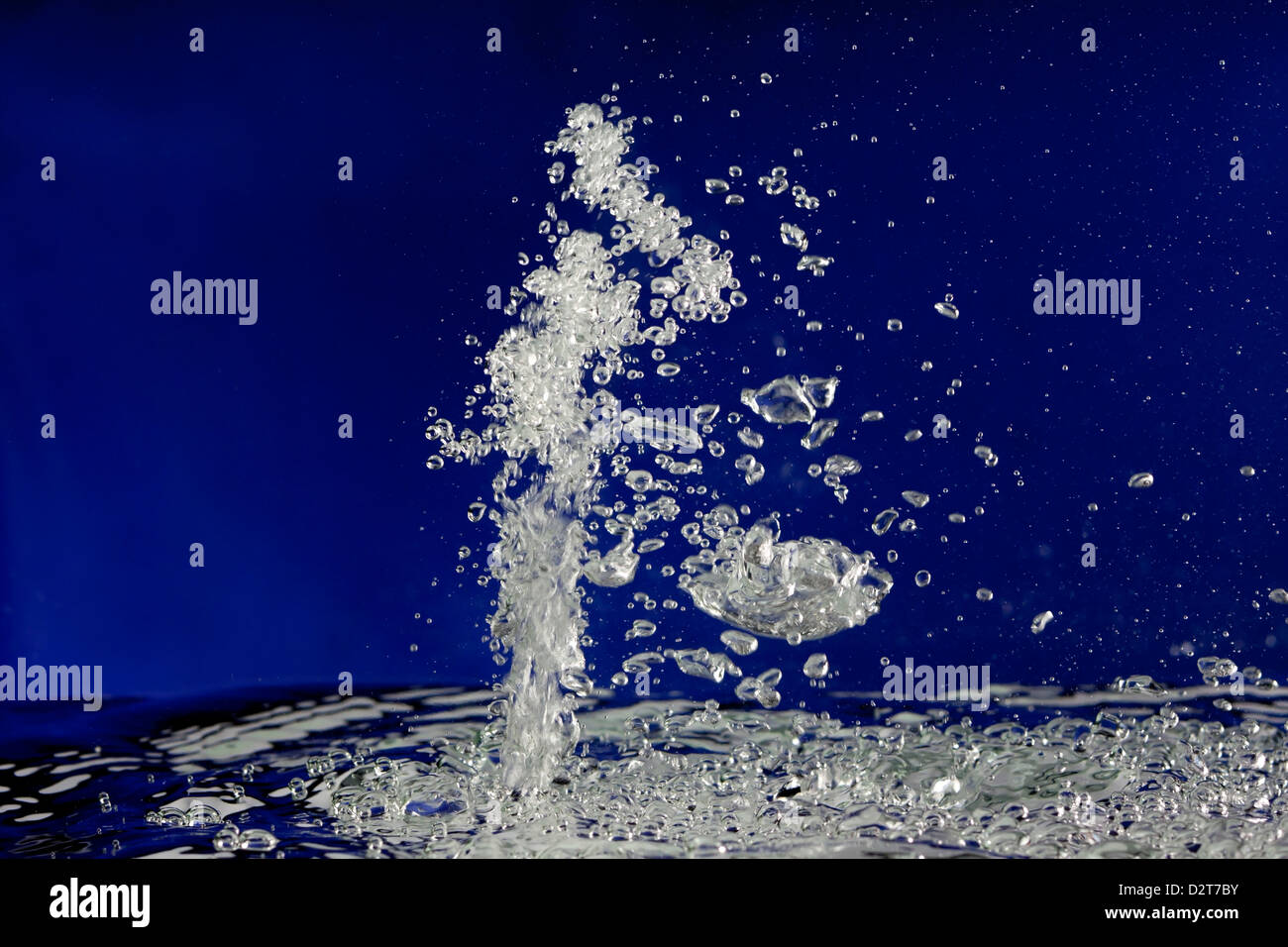 Water splash bubbles abstract background in blue Stock Photo - Alamy
