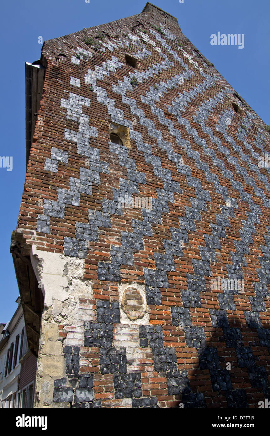 Flint and brick chequer pattern St Valery sur Somme Stock Photo - Alamy