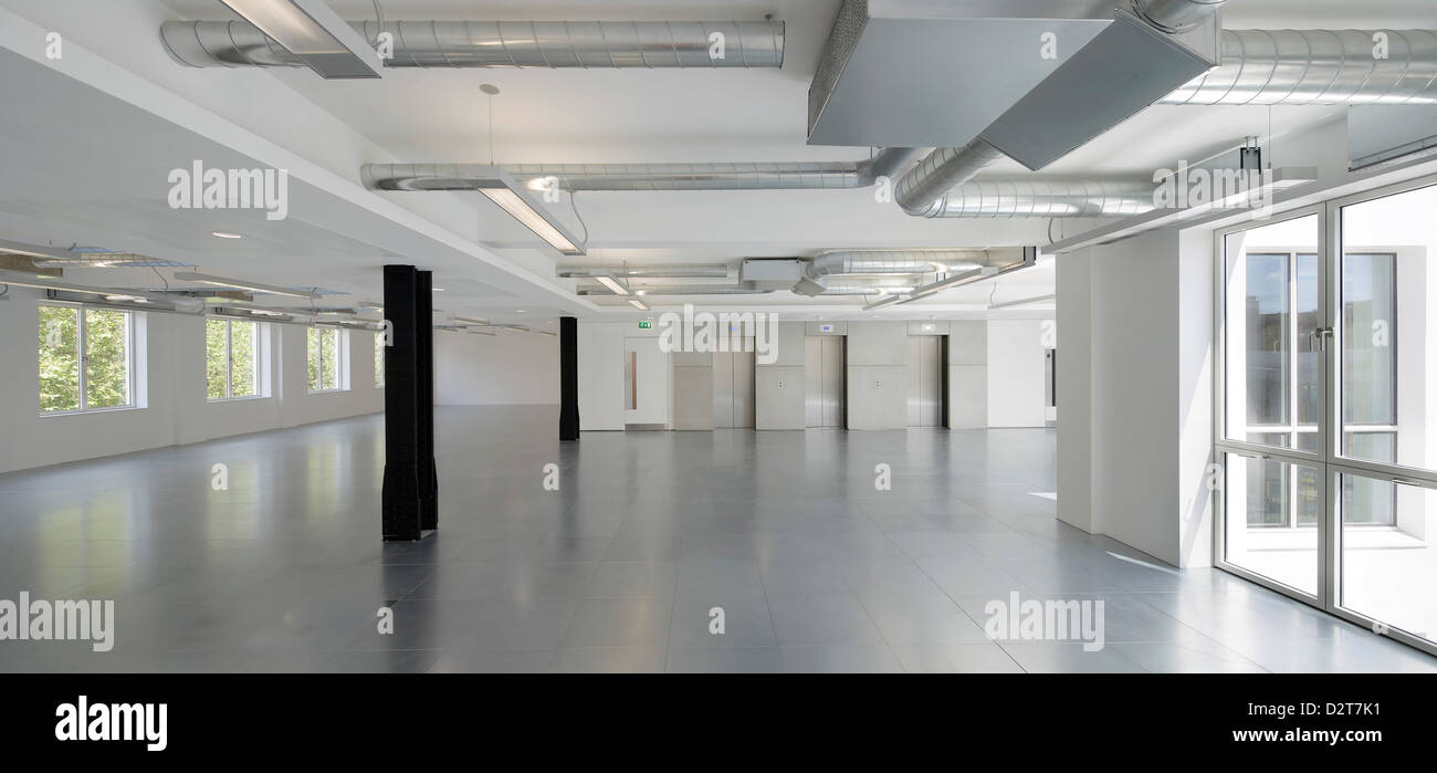 Exposed elevator hi-res stock photography and images - Alamy