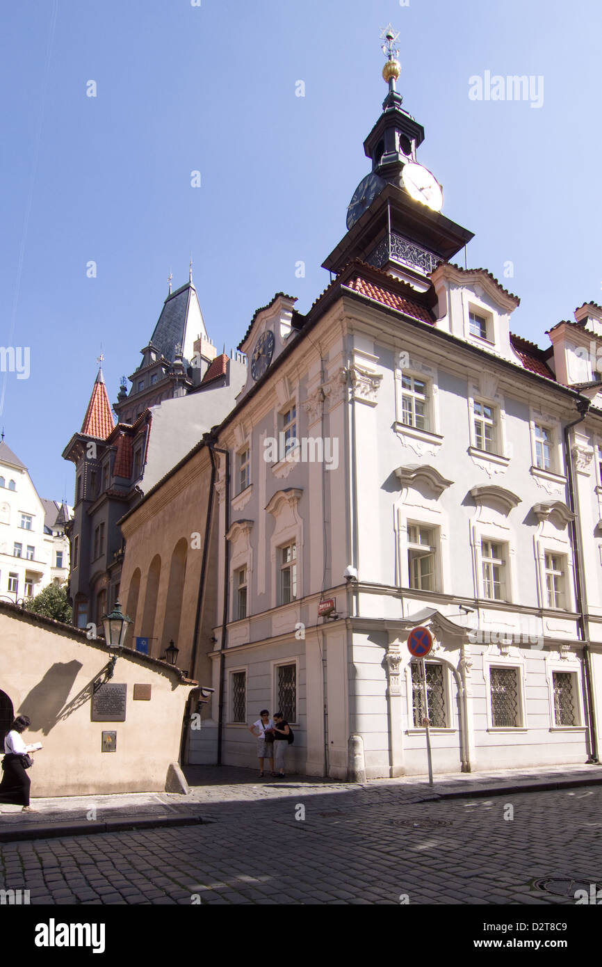 Old jewry street hi-res stock photography and images - Alamy