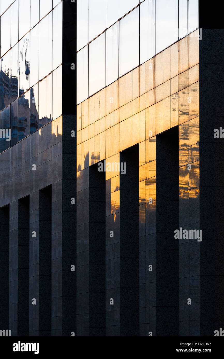 Sunset reflect glass building hi-res stock photography and images - Alamy