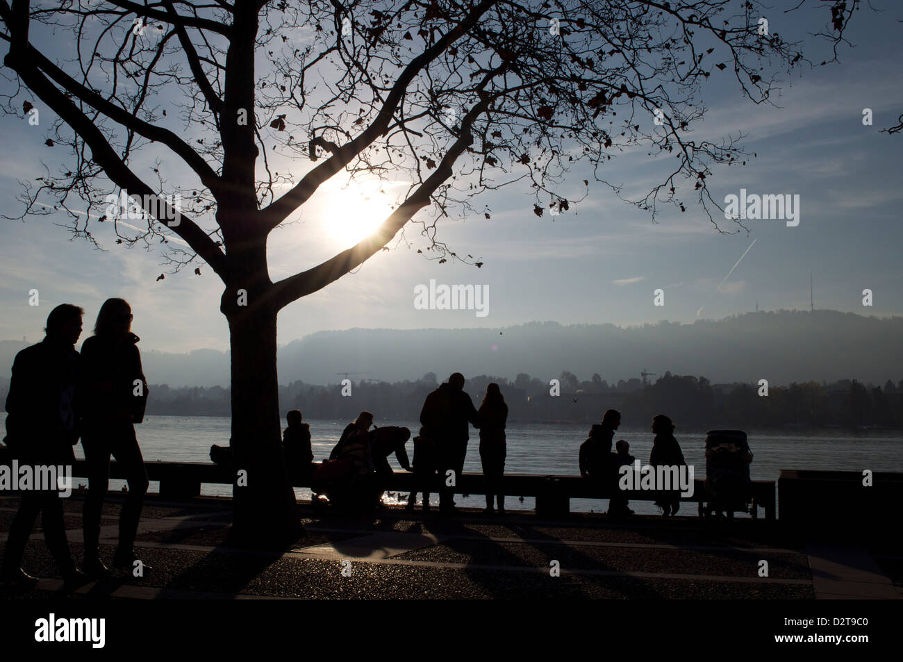 Lake zurich sunset hi-res stock photography and images - Alamy