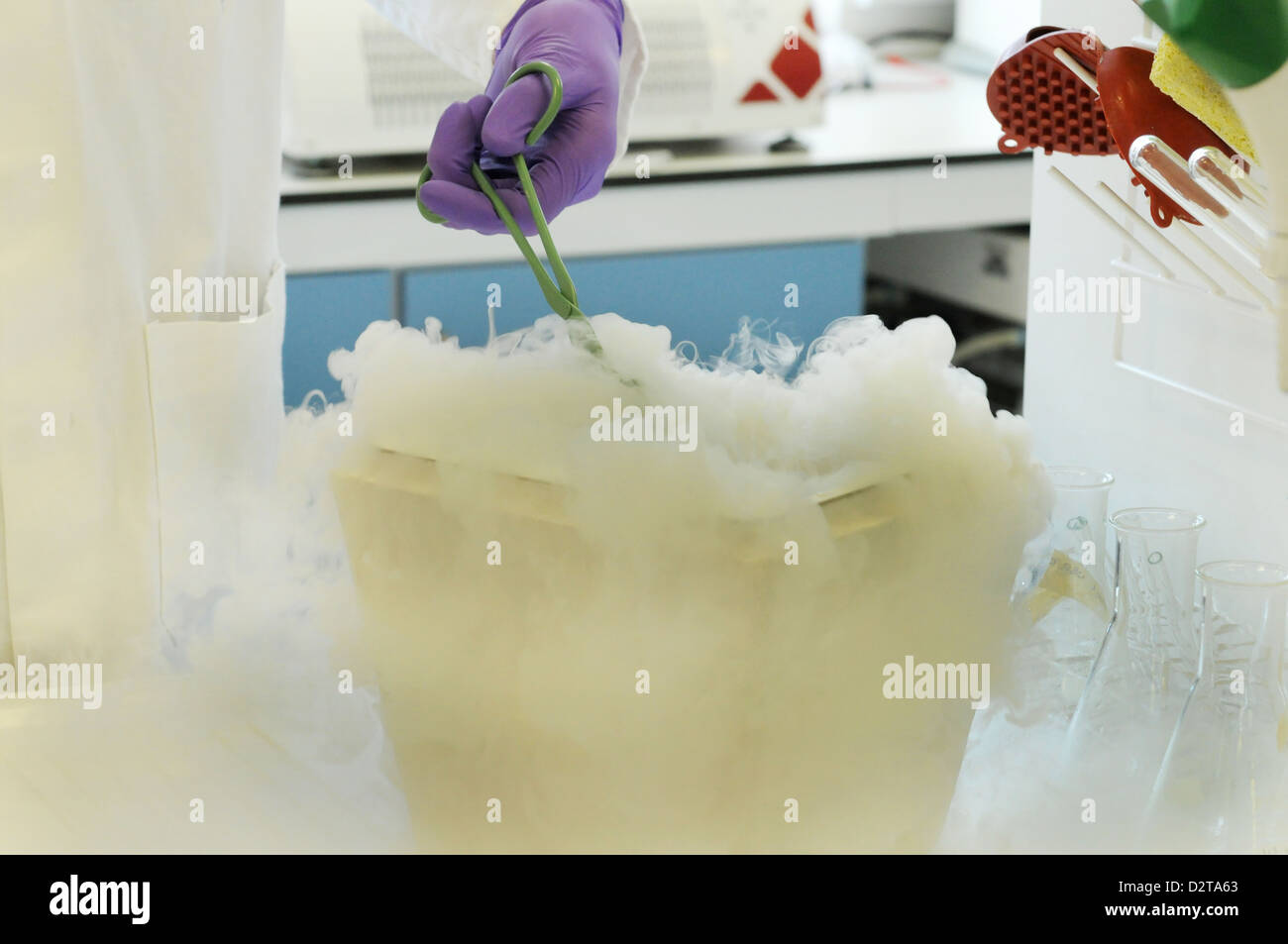 Science laboratory equipment Stock Photo - Alamy