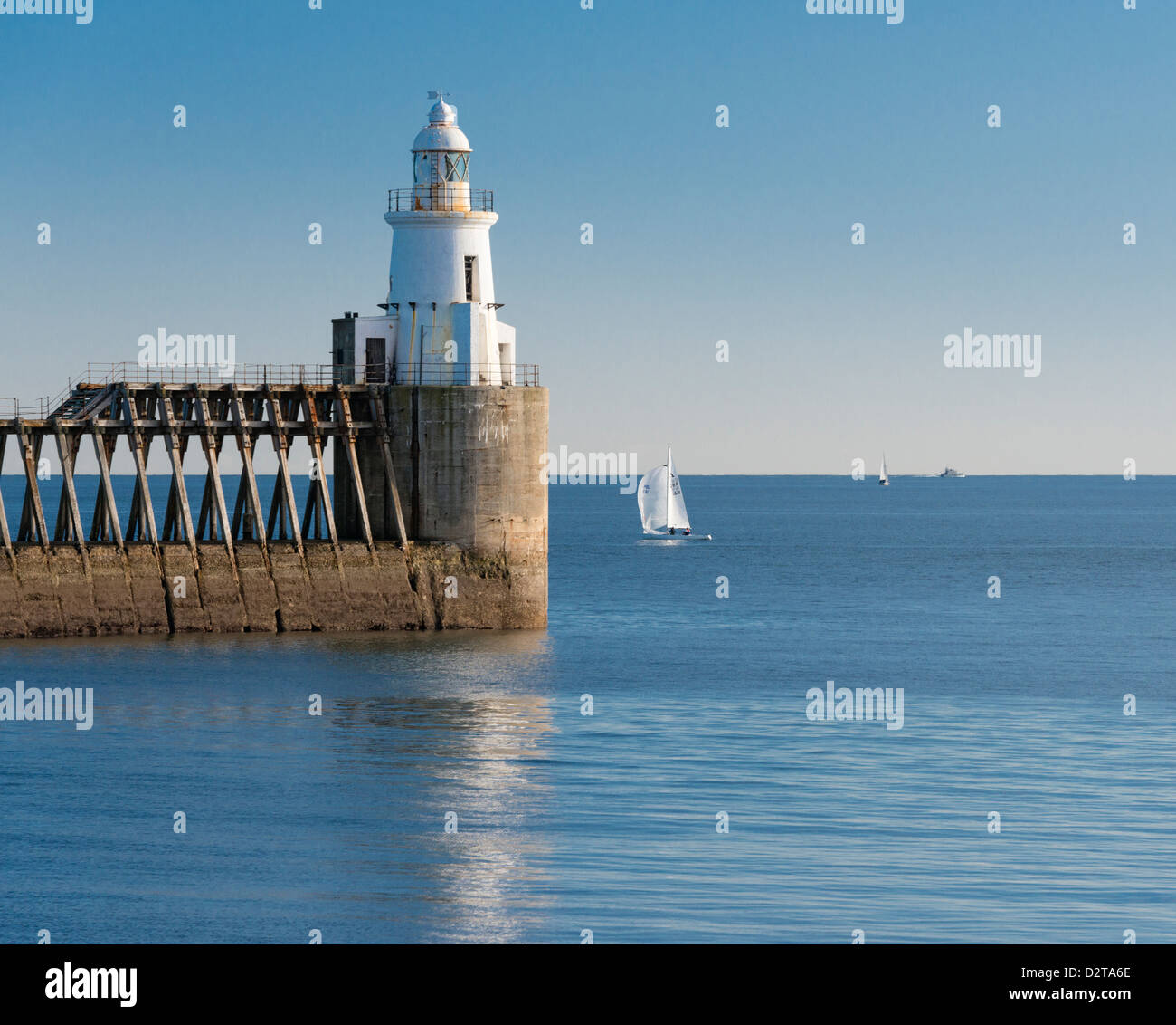 Harbour coast tranquility hi-res stock photography and images - Alamy