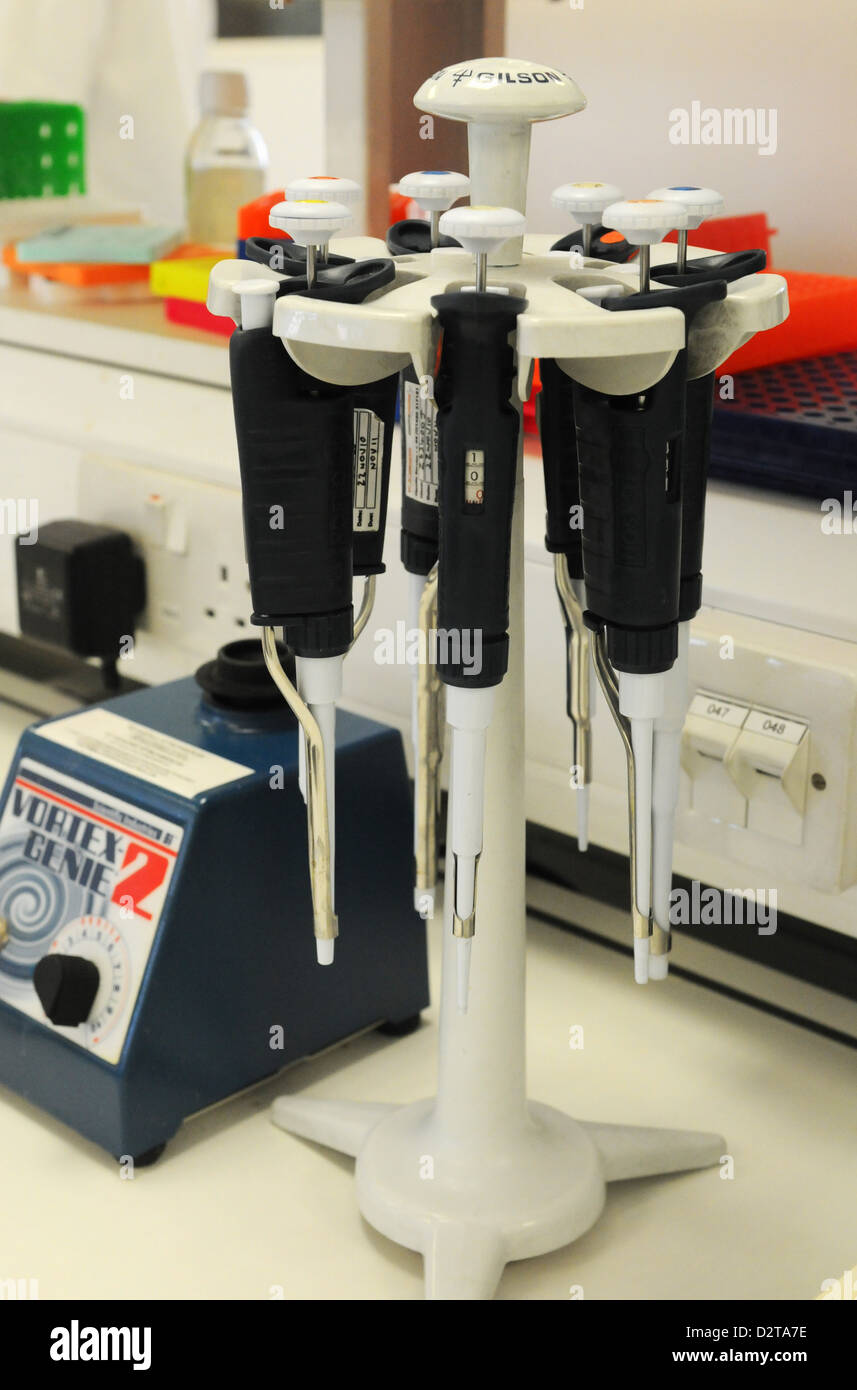 Science laboratory equipment Stock Photo - Alamy