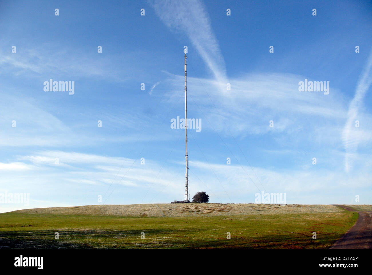 Bbc transmitter mast hi-res stock photography and images - Alamy