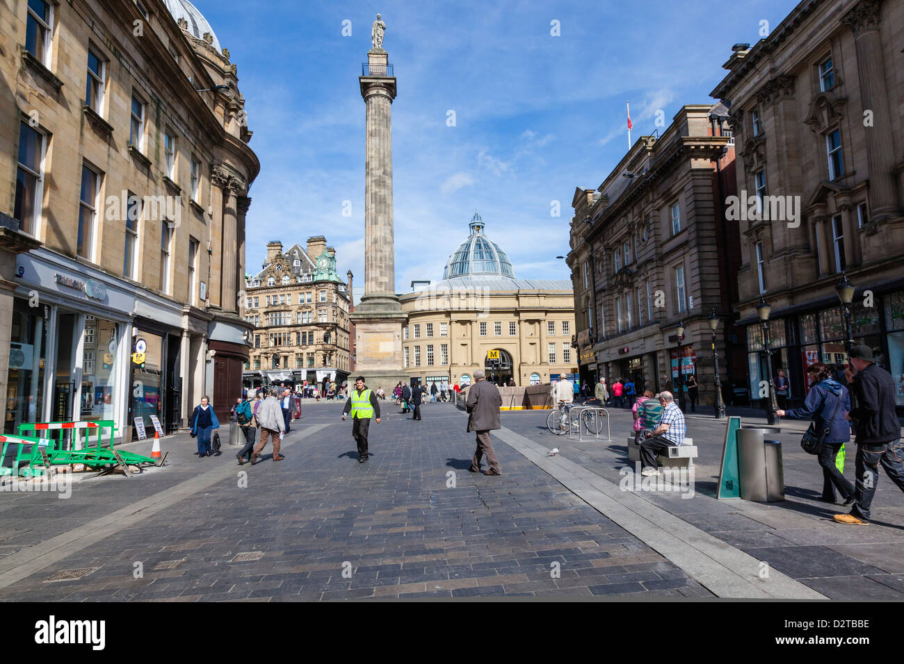 Views and shops around the busy Monument Square, Newcastle upon Tyne ...