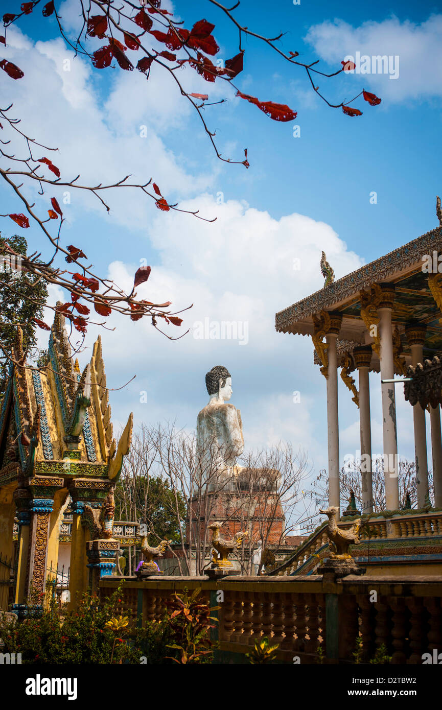 wat Ek Phnom buddha statue in Battambang Cambodia Stock Photo - Alamy