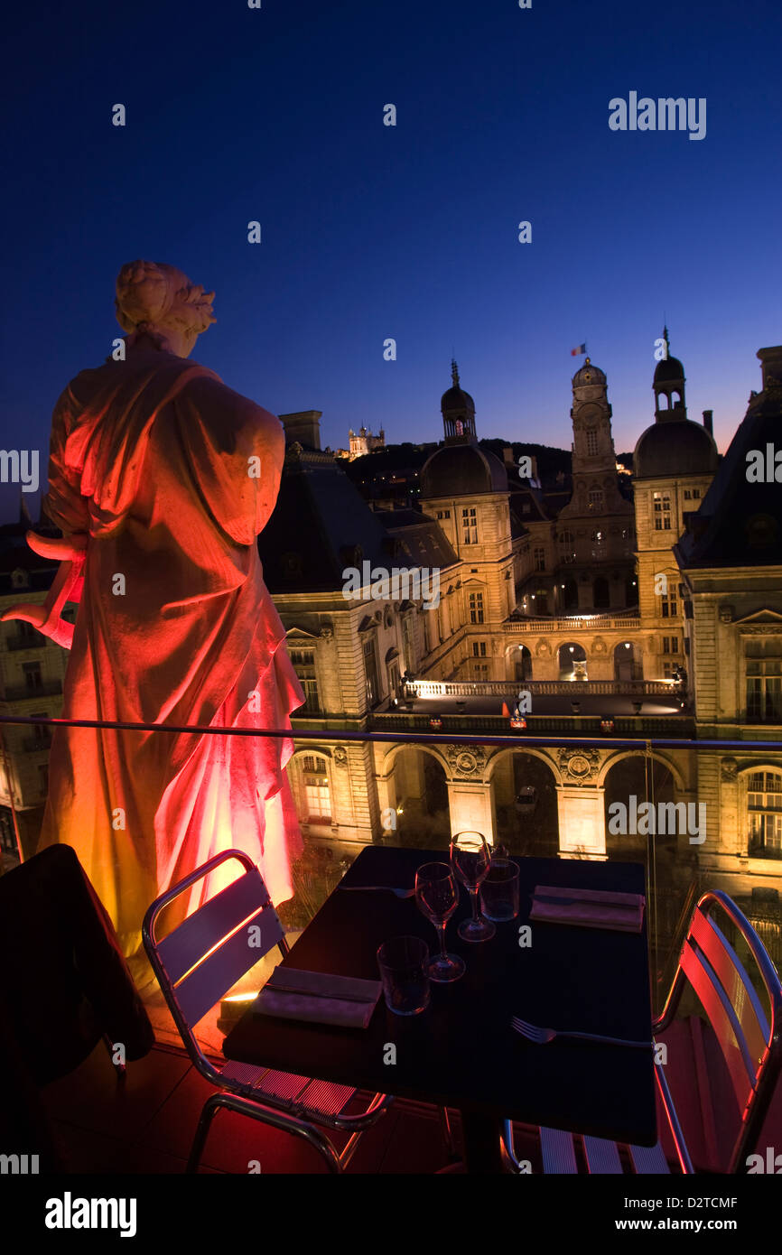 STATUES OF MUSES PERISTYLE CAFE MEZZANINE LEVEL NOUVEL OPERA HOUSE ...