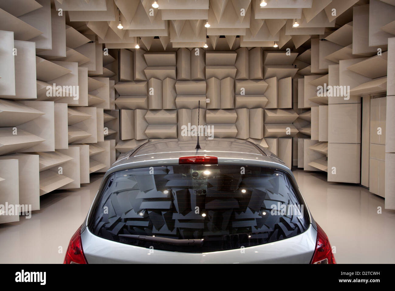 Anechoic chamber for sound absorption Stock Photo - Alamy
