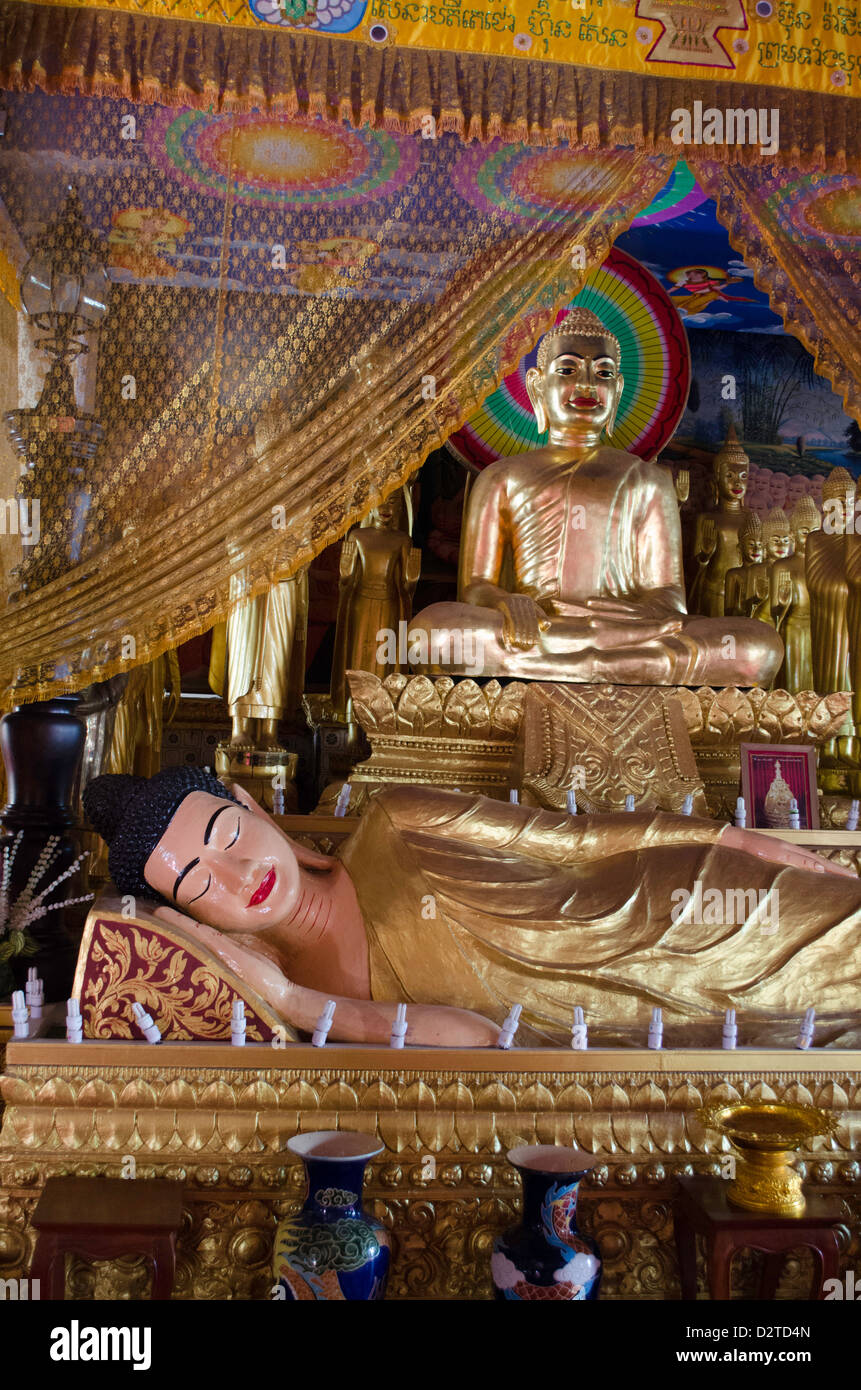 phonm penh phnom penh Wat Langka Pagoda Stock Photo - Alamy