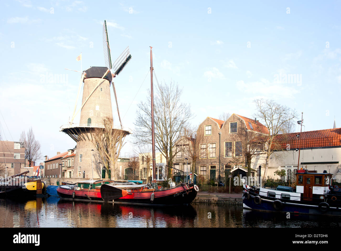 Gouda netherlands windmill hi-res stock photography and images - Alamy