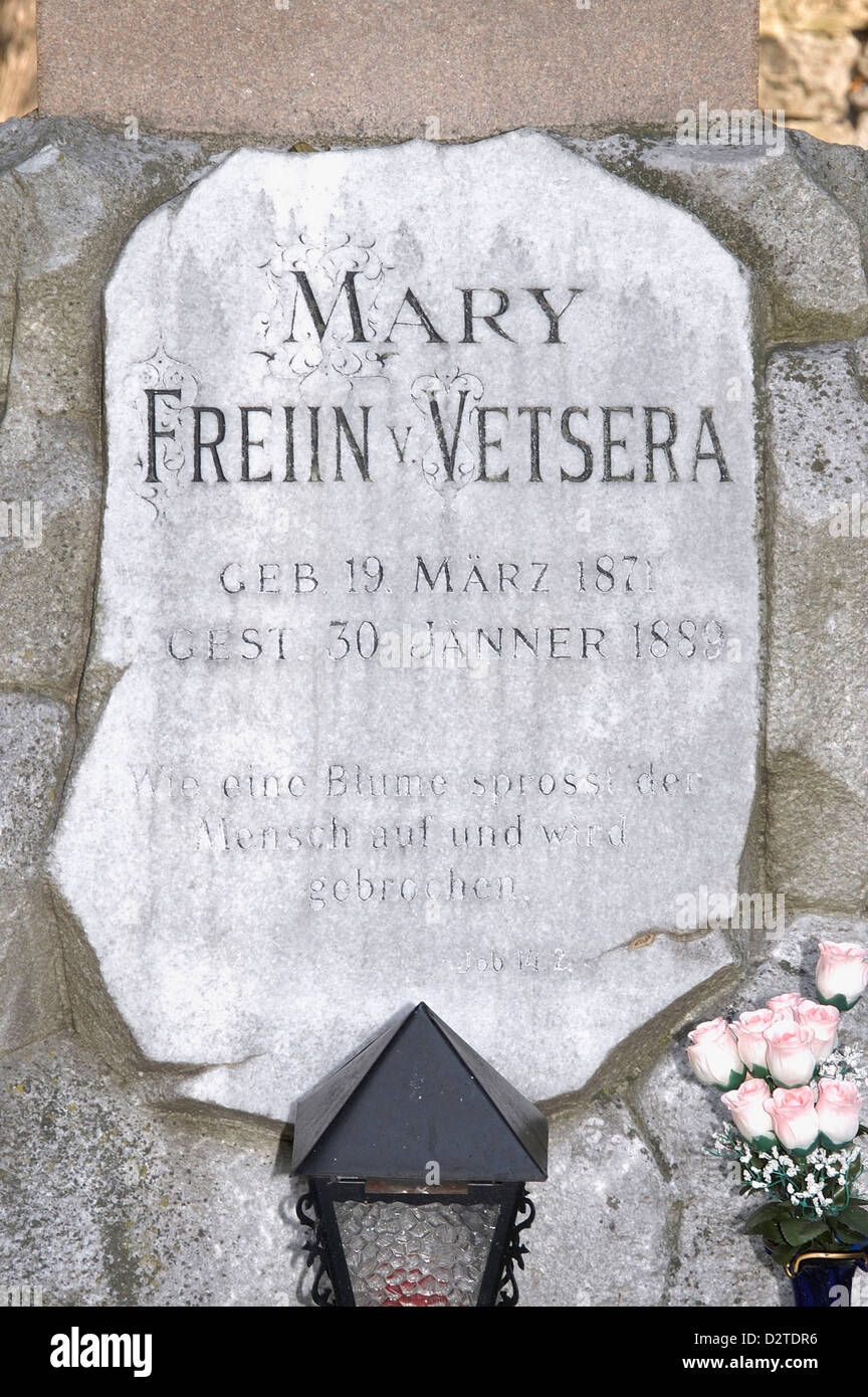 Mary vetsera grave cemetery heiligenkreuz hi-res stock photography and ...
