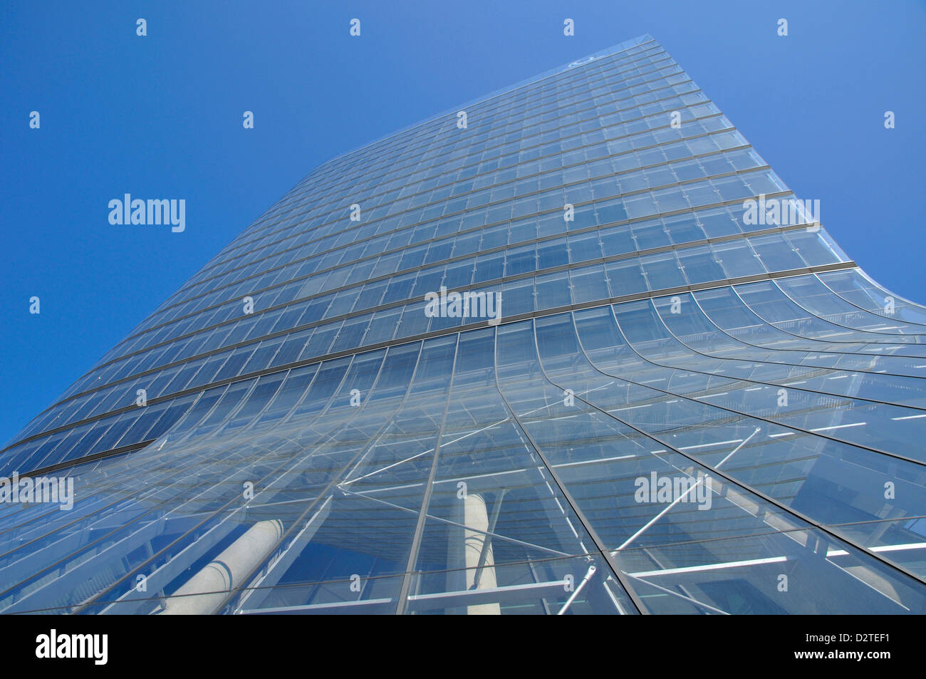 Uniqa tower hi-res stock photography and images - Alamy