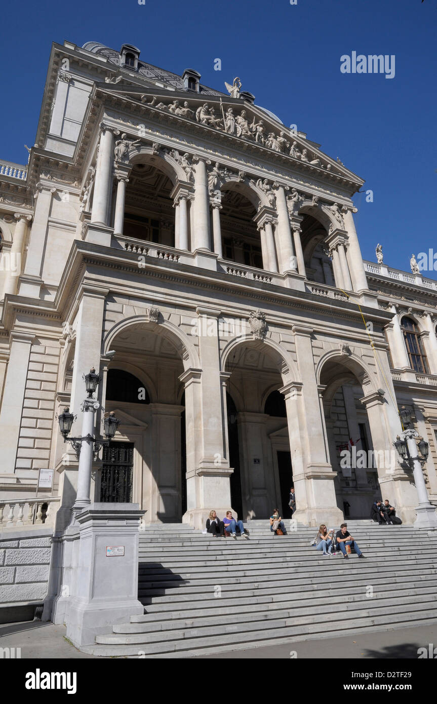 Vienna conferences hi-res stock photography and images - Alamy