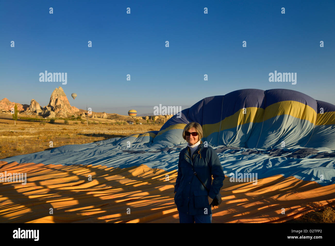 Deflated hot air balloon hi-res stock photography and images - Alamy