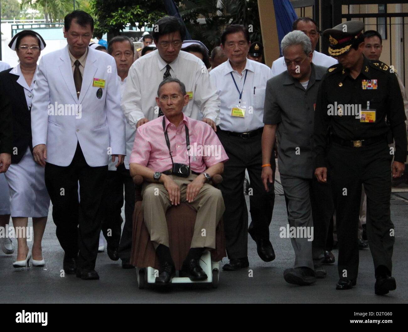 Majesty king thailand bhumibol hi-res stock photography and images - Alamy