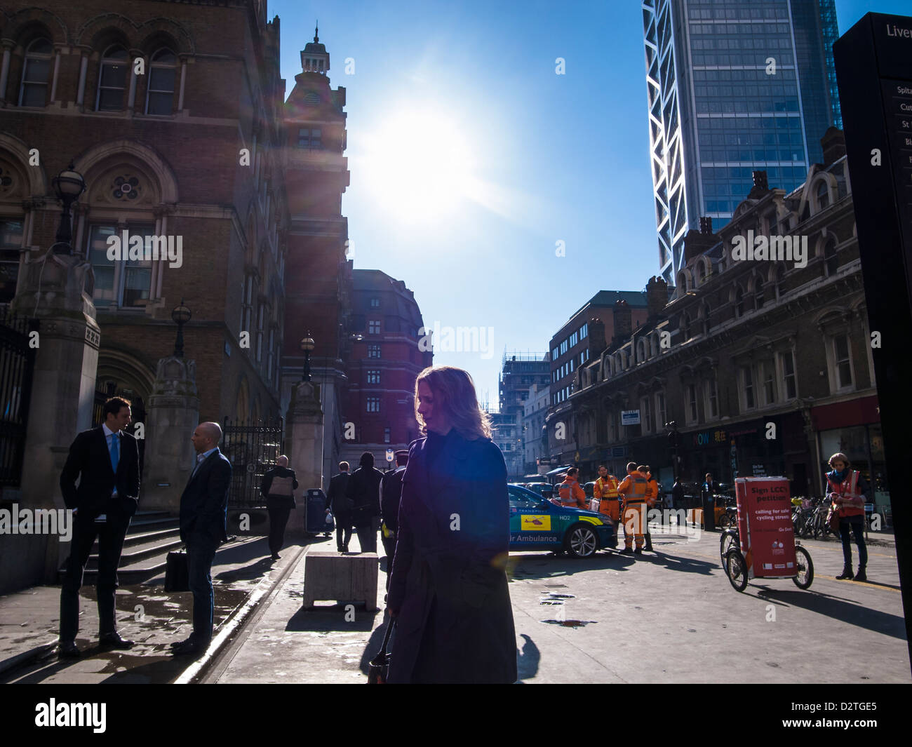 Skyscraper street hi-res stock photography and images - Alamy