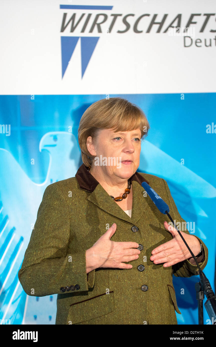 Federal Chancellor Angela Merkel and Federal Minister for the ...