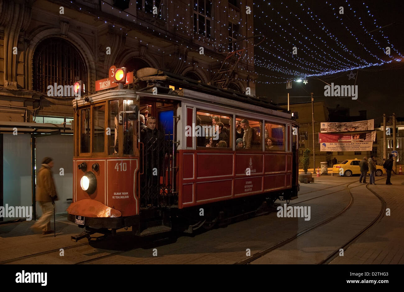 Southern europe transport tramvay hi-res stock photography and images ...