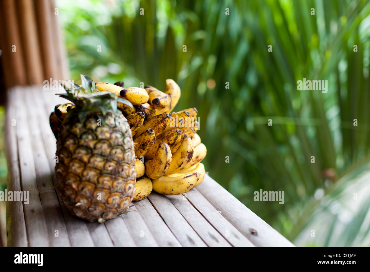 Juicy exotic fruits pineapple hi-res stock photography and images - Alamy