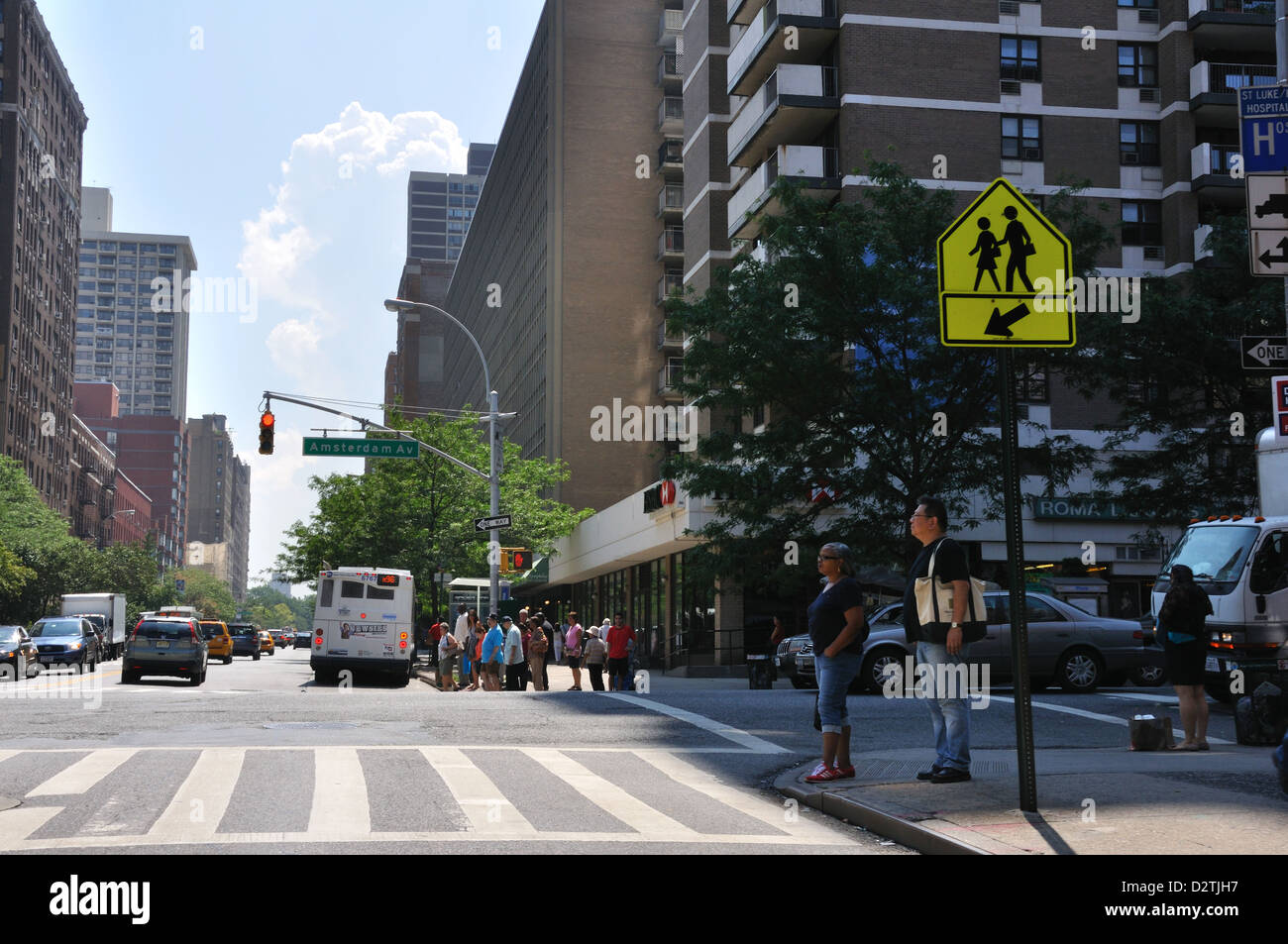 Pedestrians waiting at crosswalk, New York City, USA Stock Photo - Alamy
