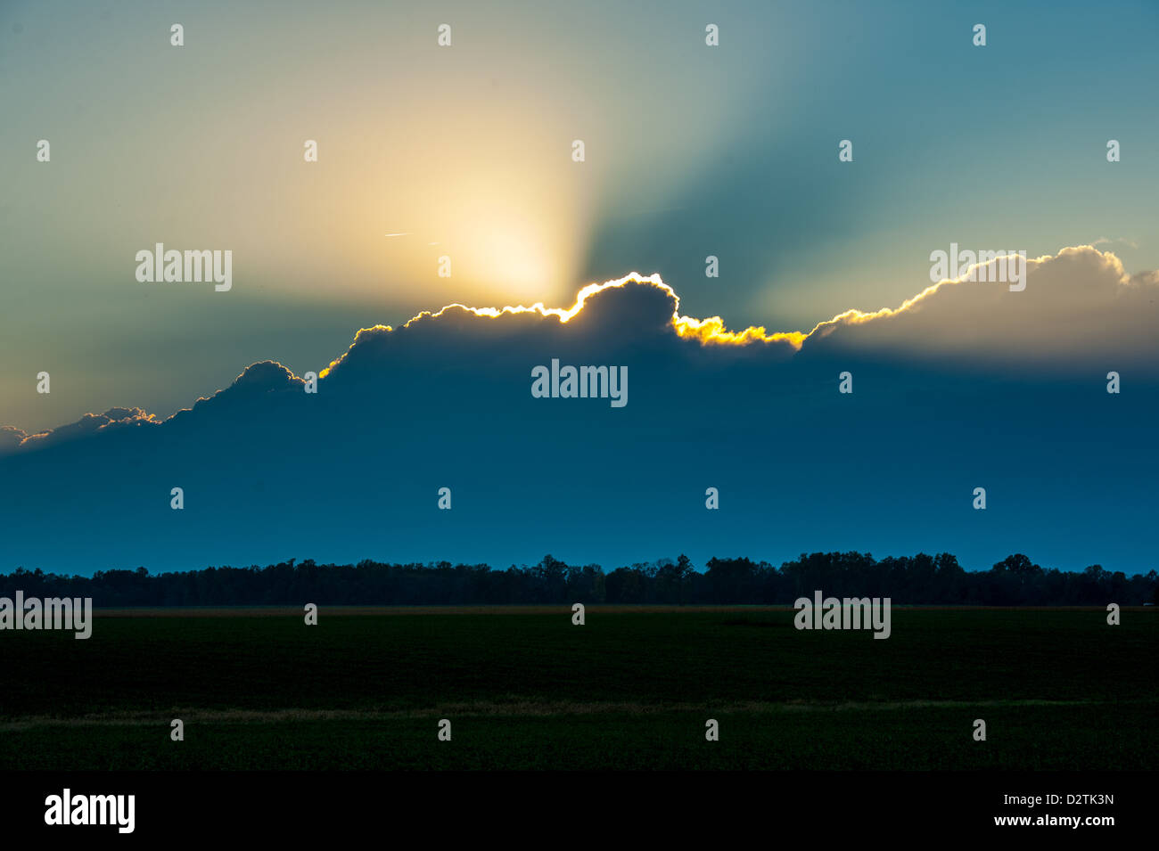 Behind the cloud hi-res stock photography and images - Alamy