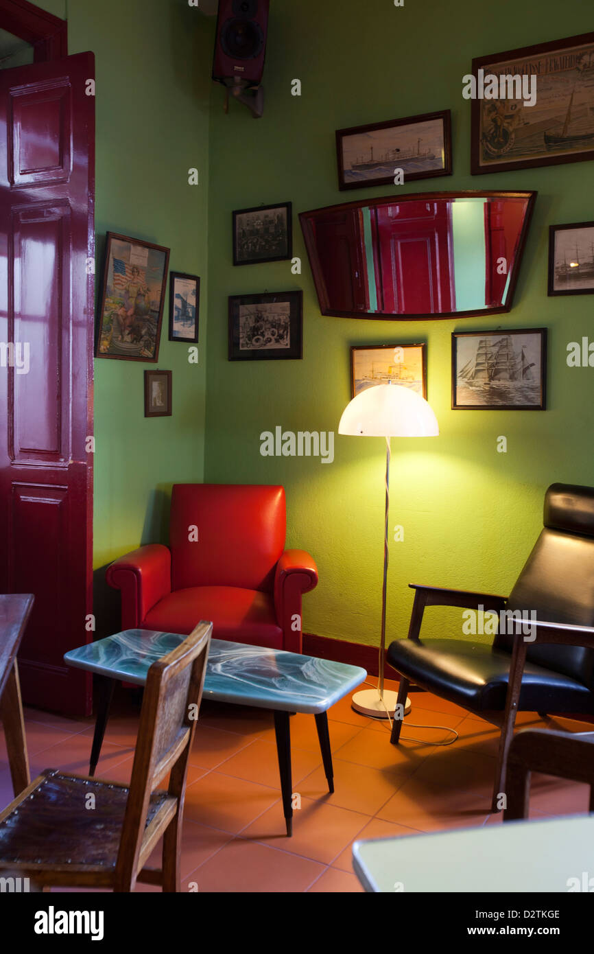 Noobai café hi-res stock photography and images - Alamy