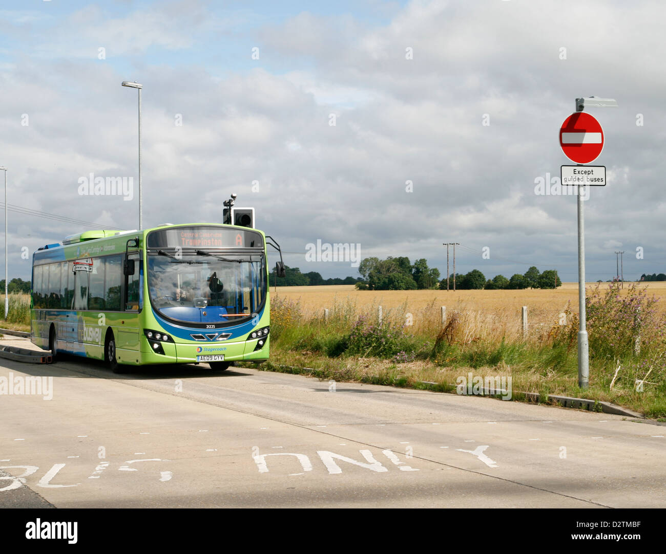 Guided bus track hi-res stock photography and images - Alamy