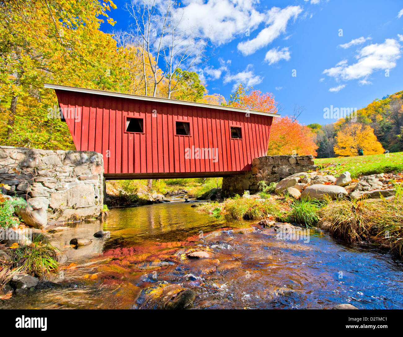 Typical covered bridge hi-res stock photography and images - Alamy