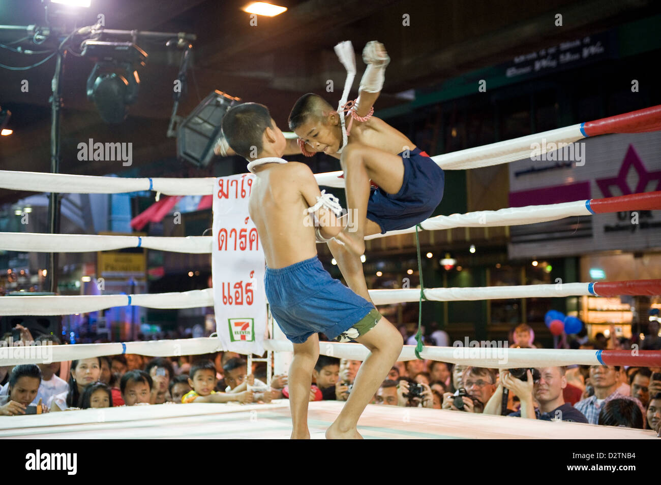Bangkok, Thailand, two boys fight in the boxing ring Stock Photo - Alamy
