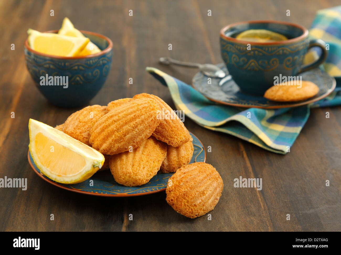Madeleine pastry france hi-res stock photography and images - Alamy